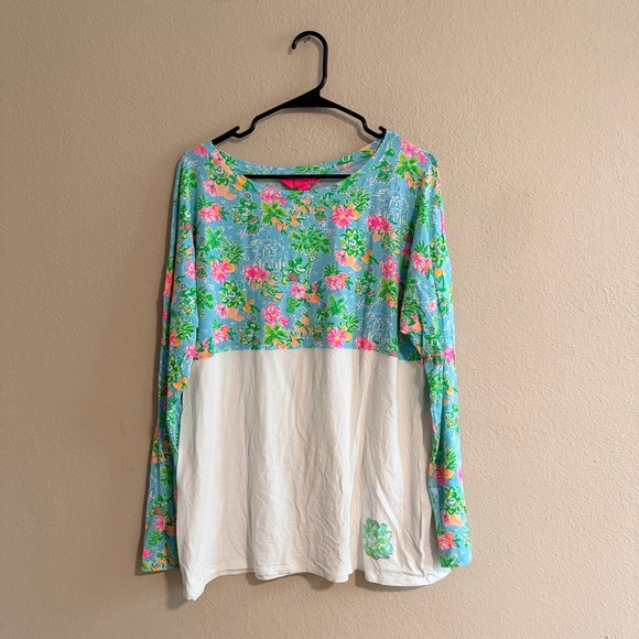 Lilly Pulitzer | Tops | Disney X Lilly Pulitzer Lilly Loves Disney Finn ...
